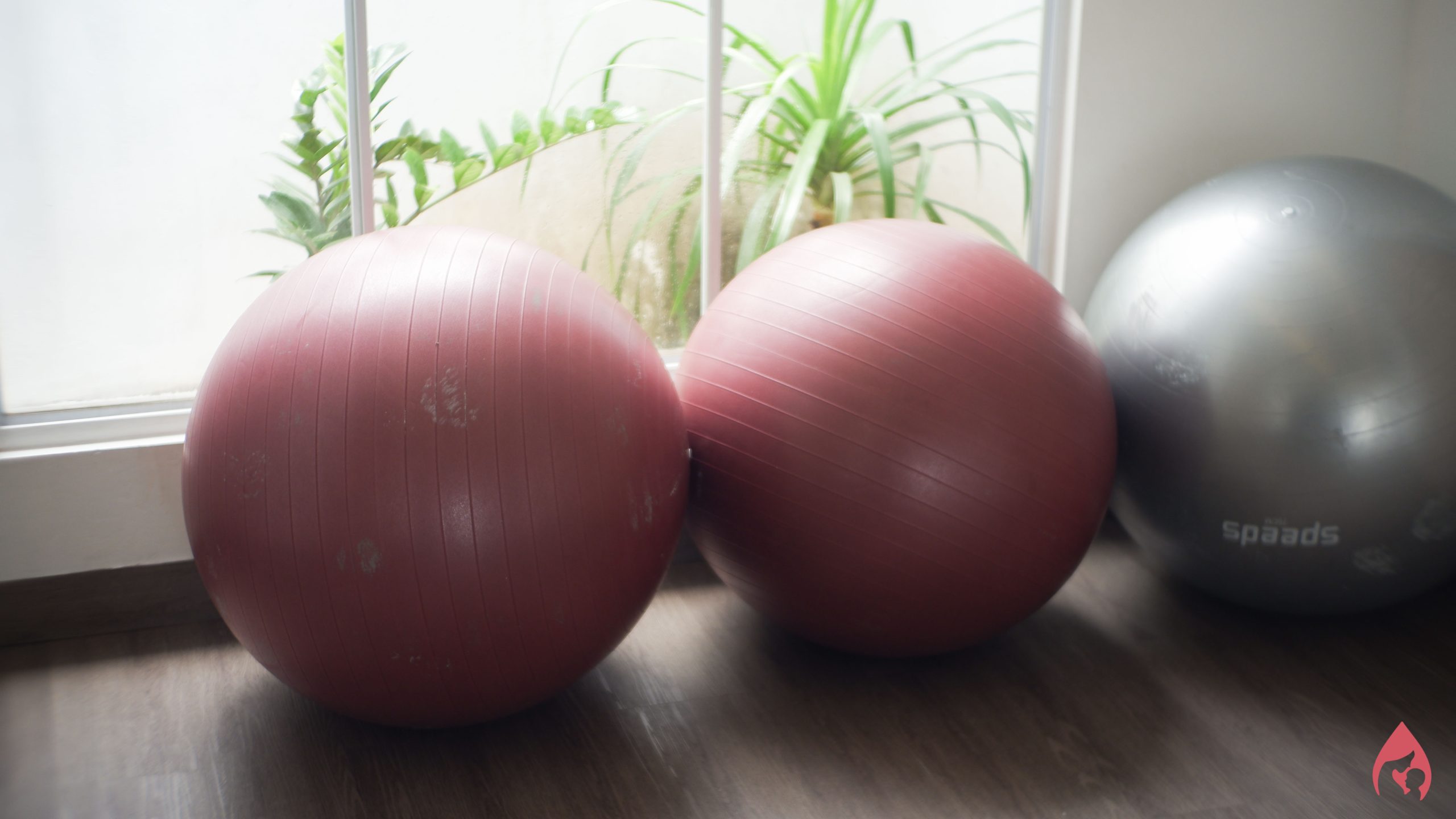 Birthing Ball untuk Mempercepat Persalinan: Manfaat dan Cara ... Birthing Ball untuk Mempercepat Persalinan: Manfaat dan Cara ...