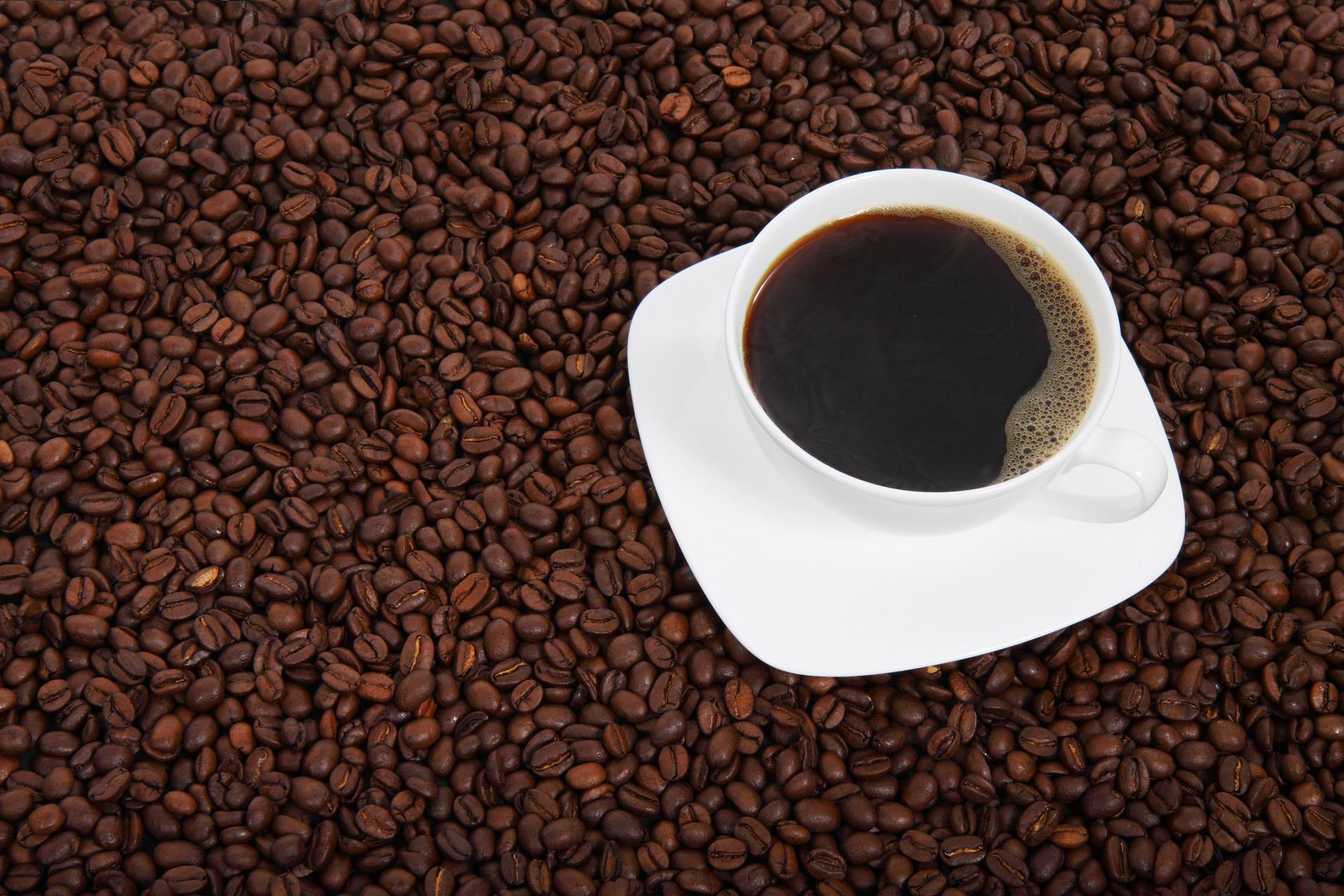 Ibu Hamil Minum Kopi? Ini Resiko dan Batas Aman Kafeinnya - Kosambi ...